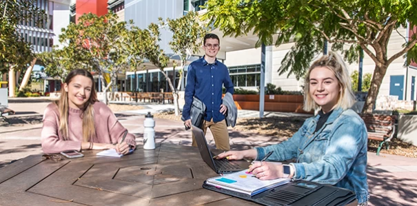Study at University of Southern Queensland (USQ) | Study in Australia